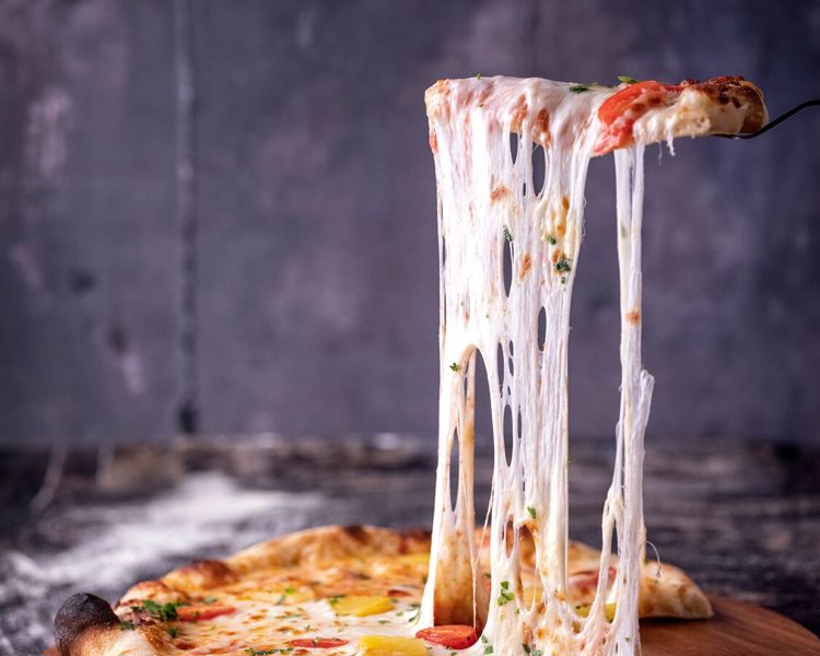 Pizza Innovation – Think Outside the Pizza Box | Arla® Pro MENA