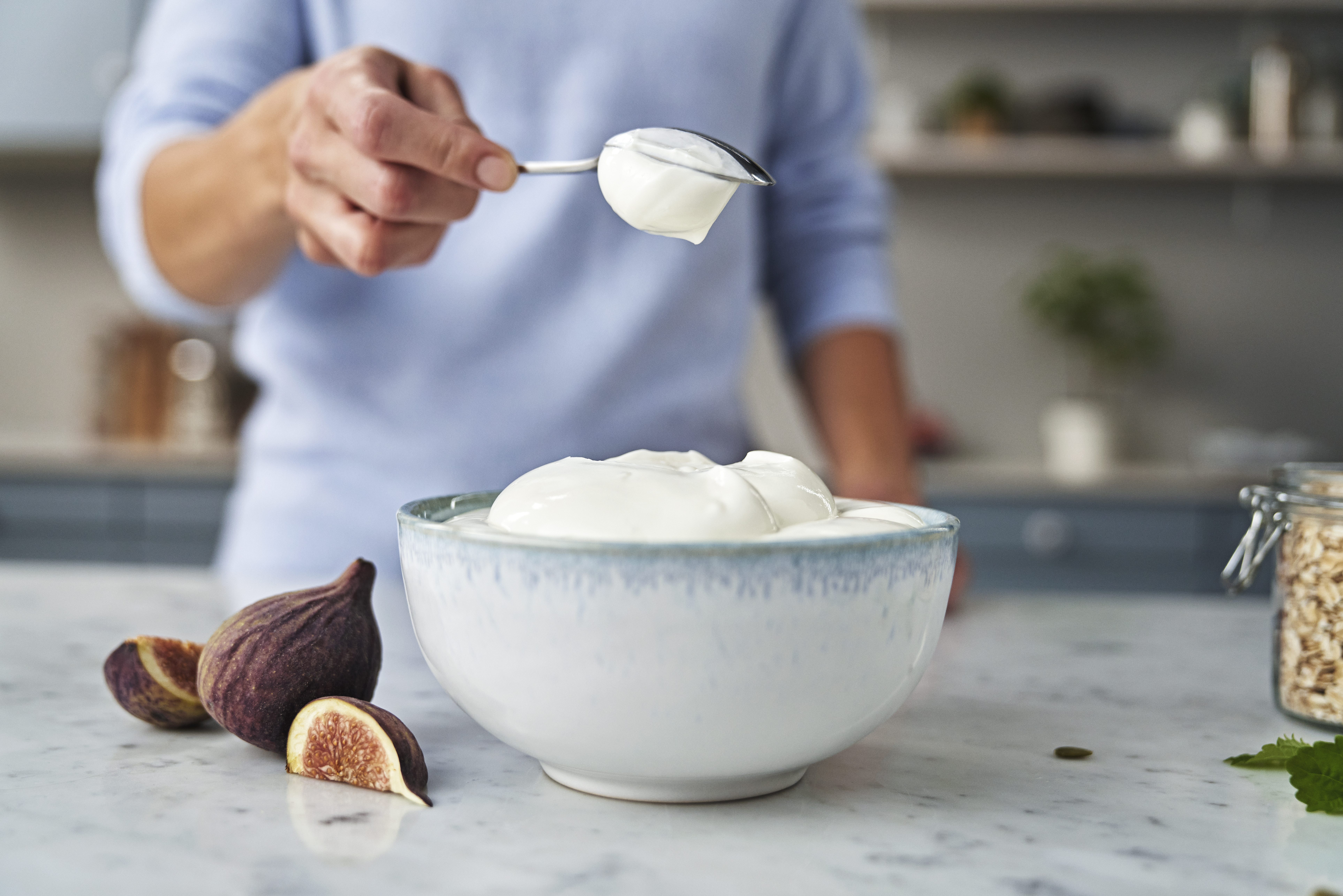 What is skyr? (Protein content and more) | Arla UK