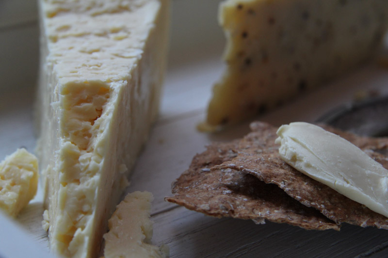 Matcha snaps och ost på julbordet; en lathund till klassiska och nya ...